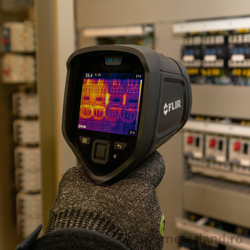 FLIR E8 Pro, Camera termografica cu Ignite Cloud (-20 .. 550°C)